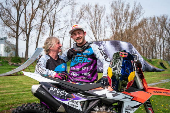 Extreme Mother’s Day: First-Ever Mother-Son Backflip On Motorcycle ...