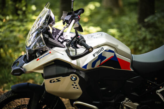 BMW Debuts More Powerful and Lighter F900GS For 2024 - ADV Pulse