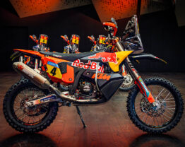 KTM Debuts 2026 450 Rally Replica & Ultra-Exclusive Sanders Edition ...